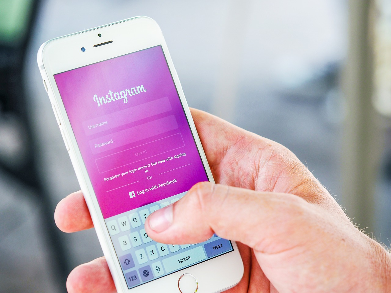 Do Instagram Calls Show Up On Your Phone Bill In 2024?