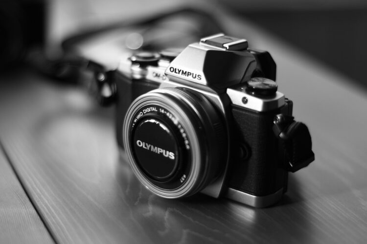 What Are Some Examples Of Digital Technology?
